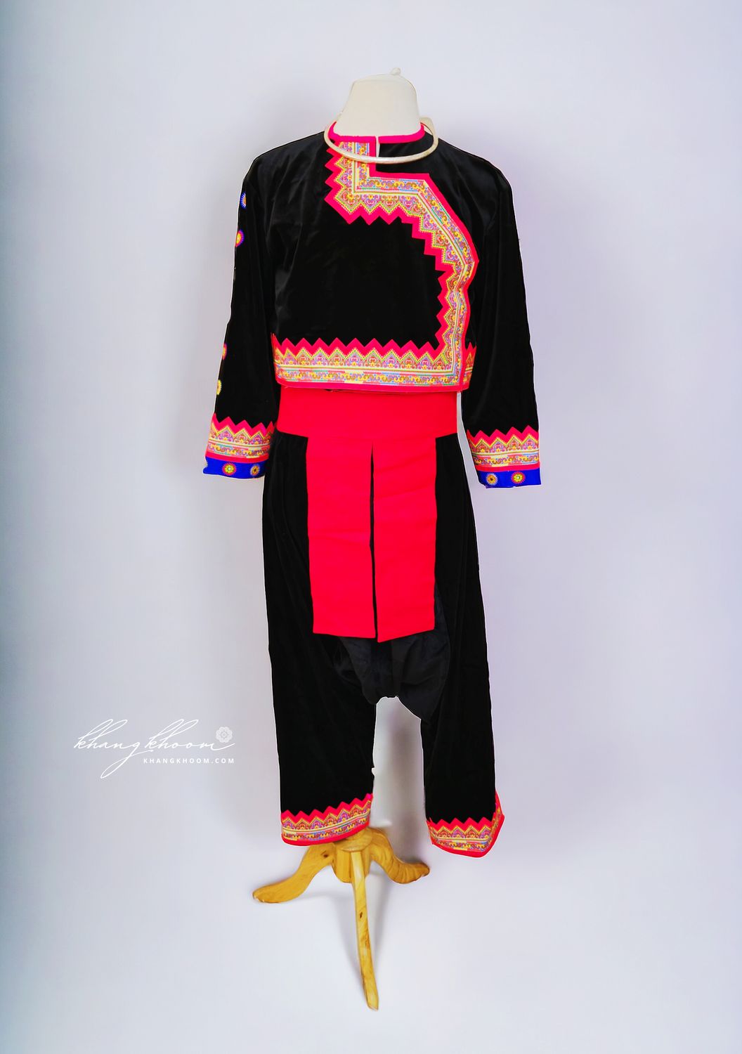 Hmong Men Clothes 01 – Khang Khoom